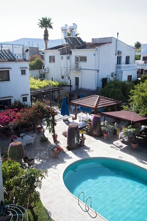 Quarto, 1 quarto, para fumantes, sacada | Jardim