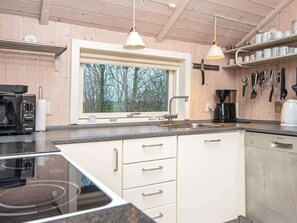 Casa | Cozinha privada | Cadeirão de bebê