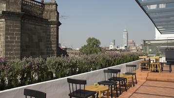 Café da manhã continental grátis todos os dias