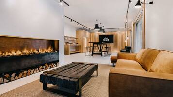 Área de estar no saguão