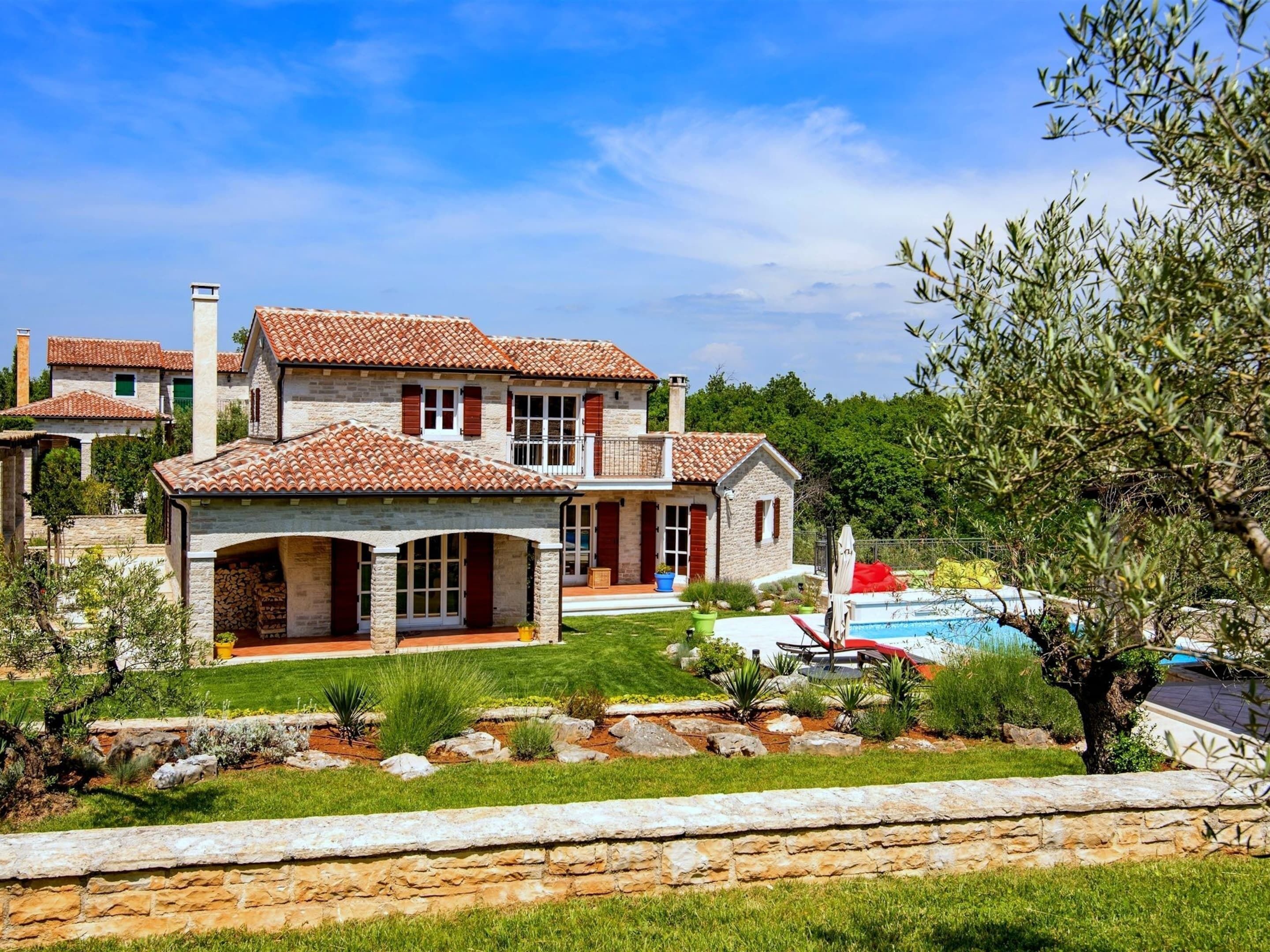 Villa | Exterior