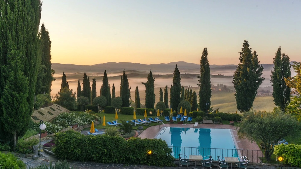 Casanova - Panoramic Rooms And Suites - San Quirico d'Orcia