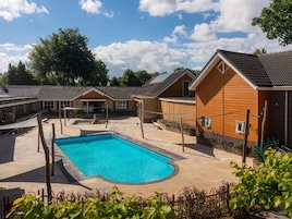 Villa | Piscina | Piscina exterior 