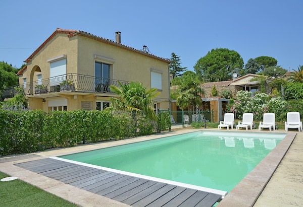 Spacious Villa Retreat In Carcassonne - Aude