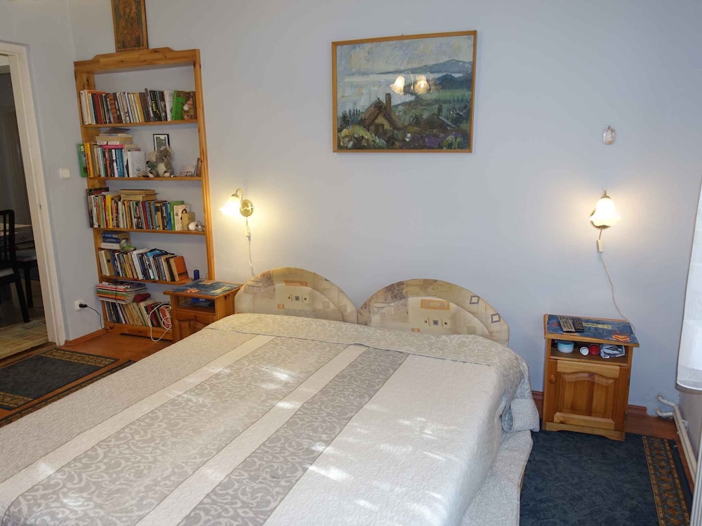 Ferienhaus Mit Garten Und Terrasse In Zentrumsnähe - Plattensee