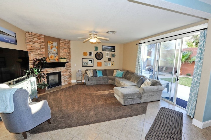 Swimming Pool, Hot Tub, Basketball Court, Putting Green, Family Friendly - Las Vegas