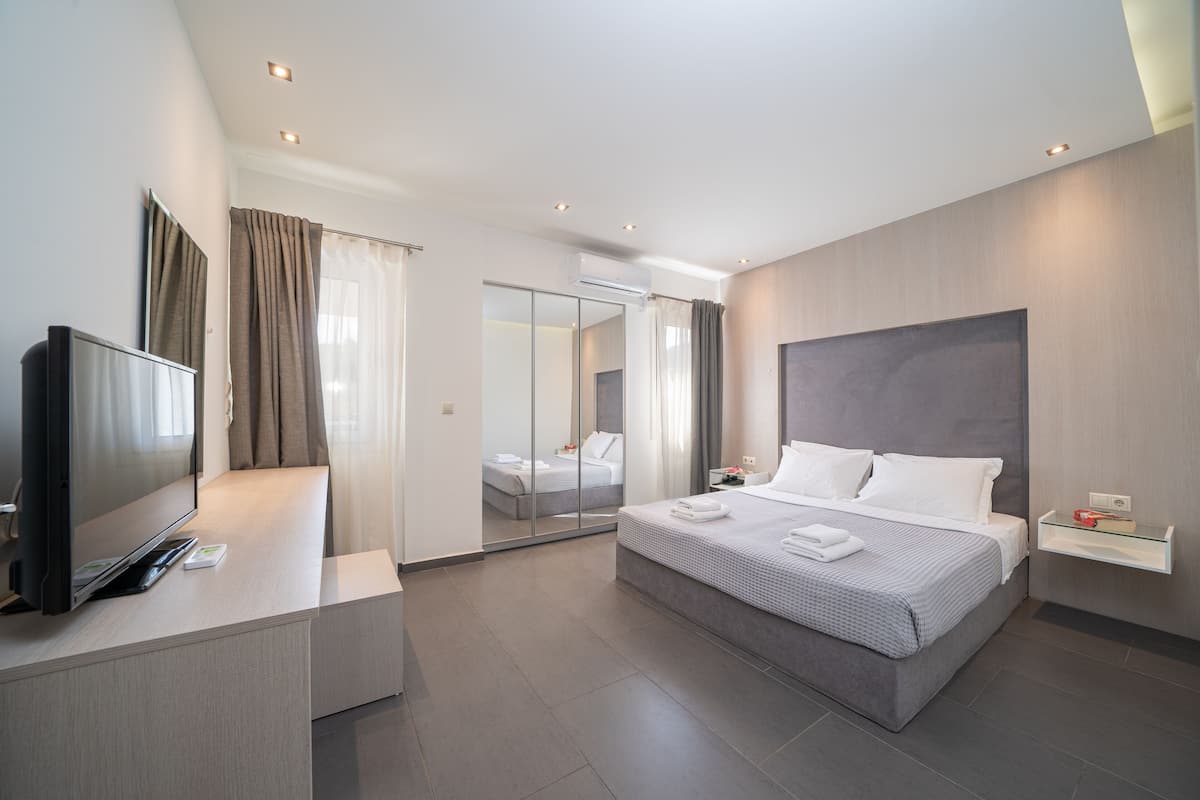 Apartamento, 1 quarto | 1 quarto, cofres nos quartos, Wi-Fi de cortesia, roupa de cama
