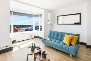 Apartamento de Luxo | Sala de estar | Televisor LCD de 40 polegadas com canais digitais, televisor 