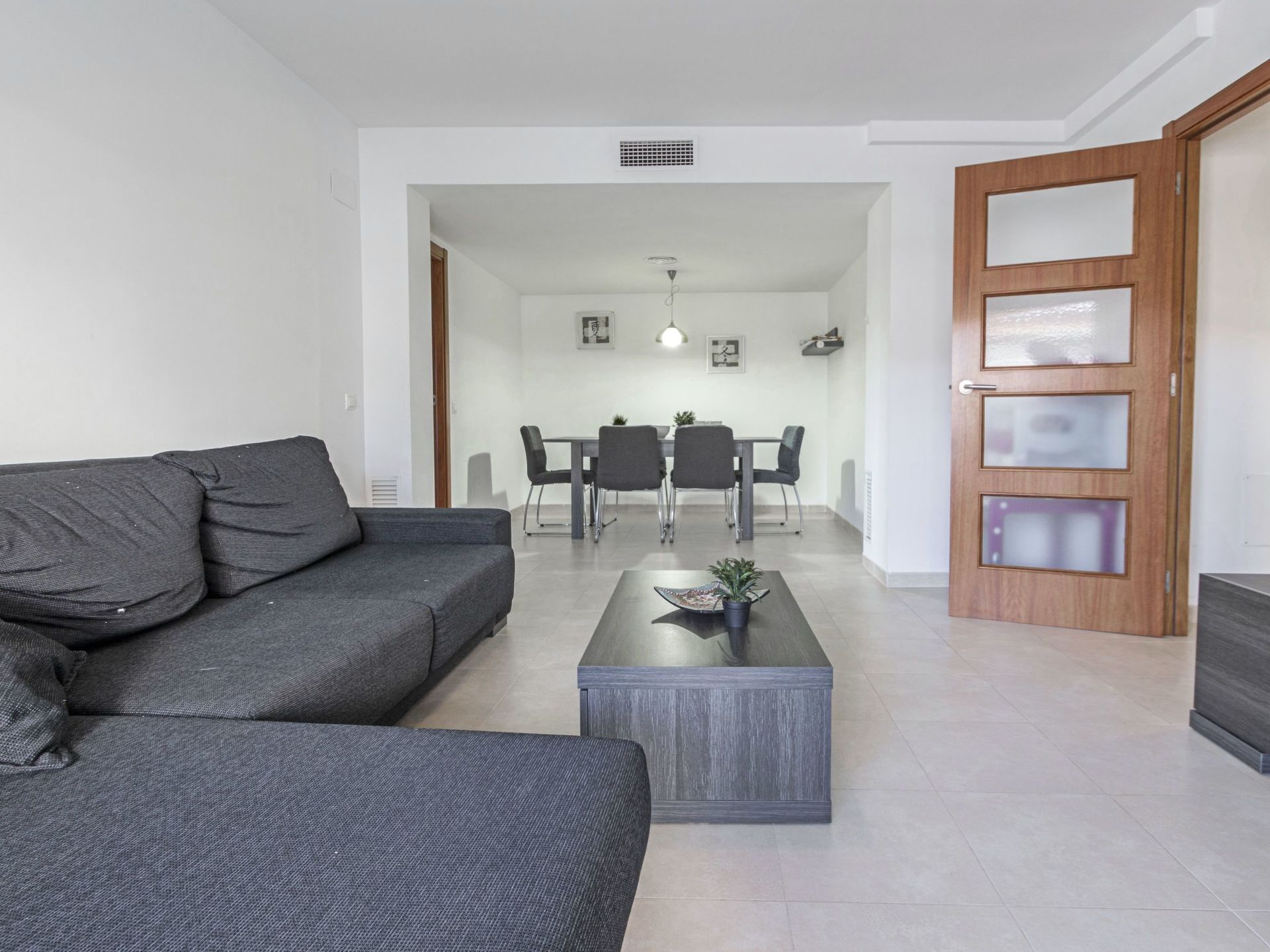 Gemütliche Wohnung Für 6 Personen Mit  W-lan, Klimaanlage, Pool, Tv Und Terrasse - Torredembarra