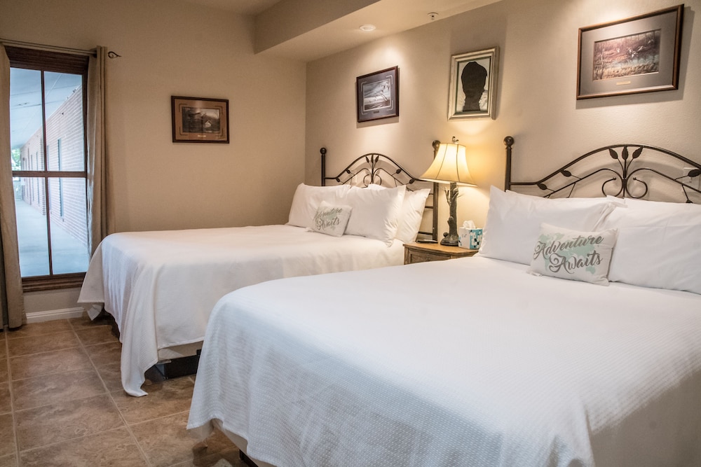 3rd Night Free In Feb!! It’s On The Guadalupe River! Walk To Gruene Hall! - 新布朗費爾斯