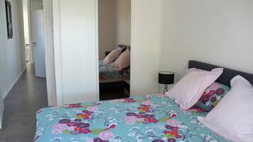 Vila | 4 quartos, individualmente mobiliados, roupa de cama
