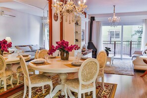 Apartamento | Restaurantes