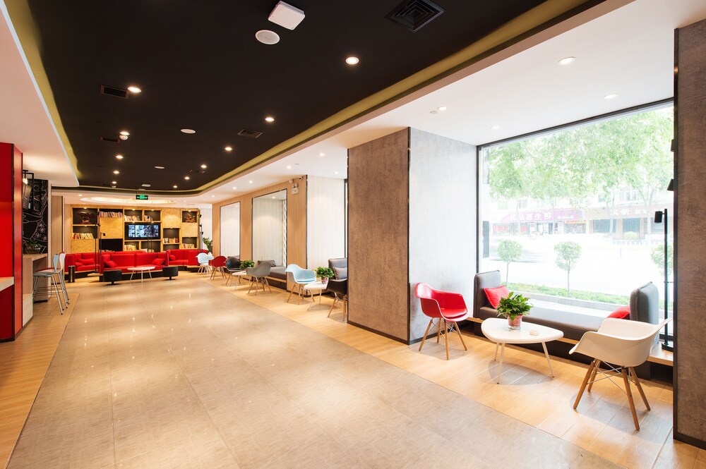 Ibis Harbin Central Street Hotel - Harbin