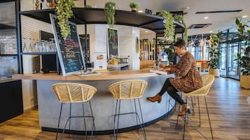 Bar (no alojamento)