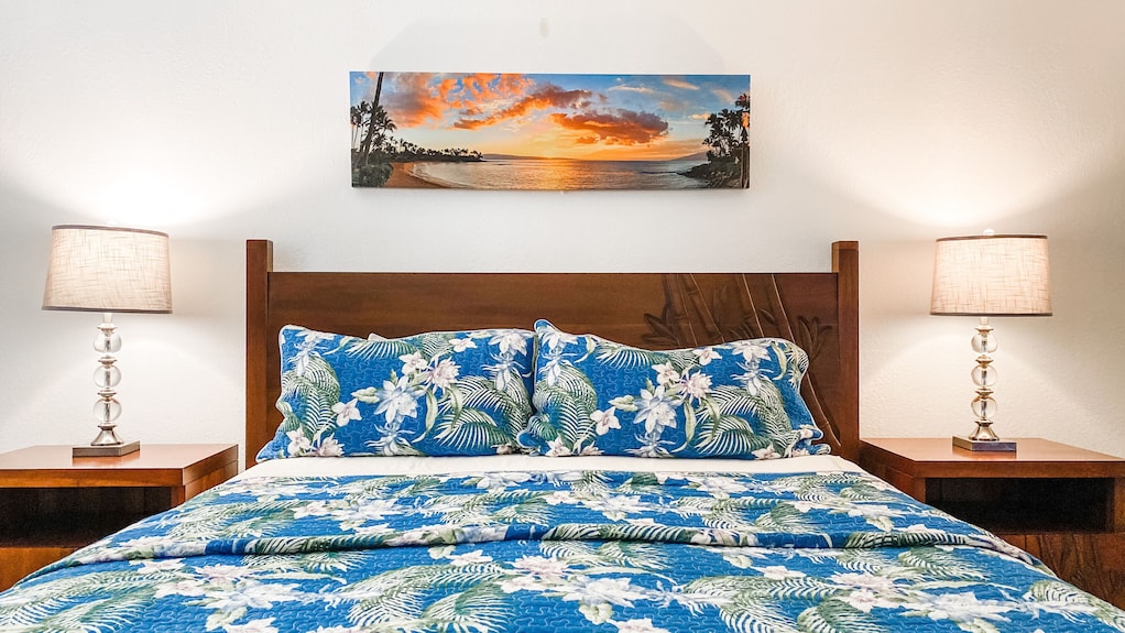 Two Bedroom Deluxe Partial Ocean View Luana Kai Resort B207 - Hawaï