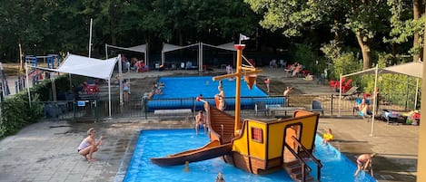 Chalé | Piscina | Piscina externa