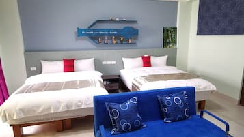 Quarto Quádruplo Deluxe | Com mobília individualizada, cortinas/cortinados opacos, Wi-fi grátis