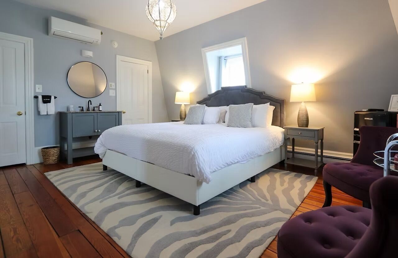 Quarto | Com decoração personalizada, com mobília individualizada, Wi-fi grátis 