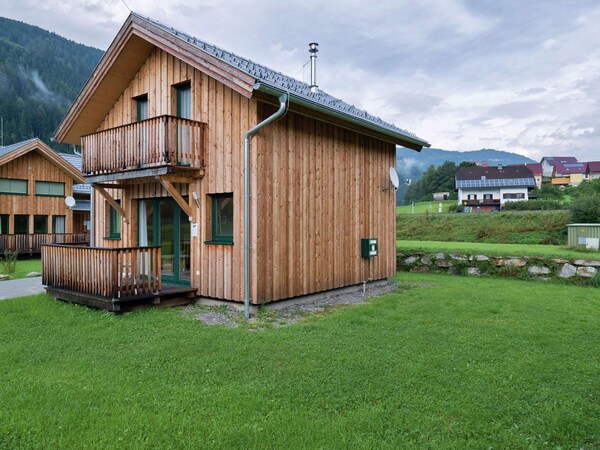 Attractive Chalet With Jacuzzi - Murau
