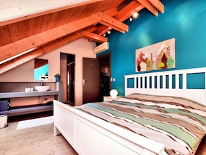 Villa | 9 quartos, com mobília individualizada, ferro/tábua de engomar 
