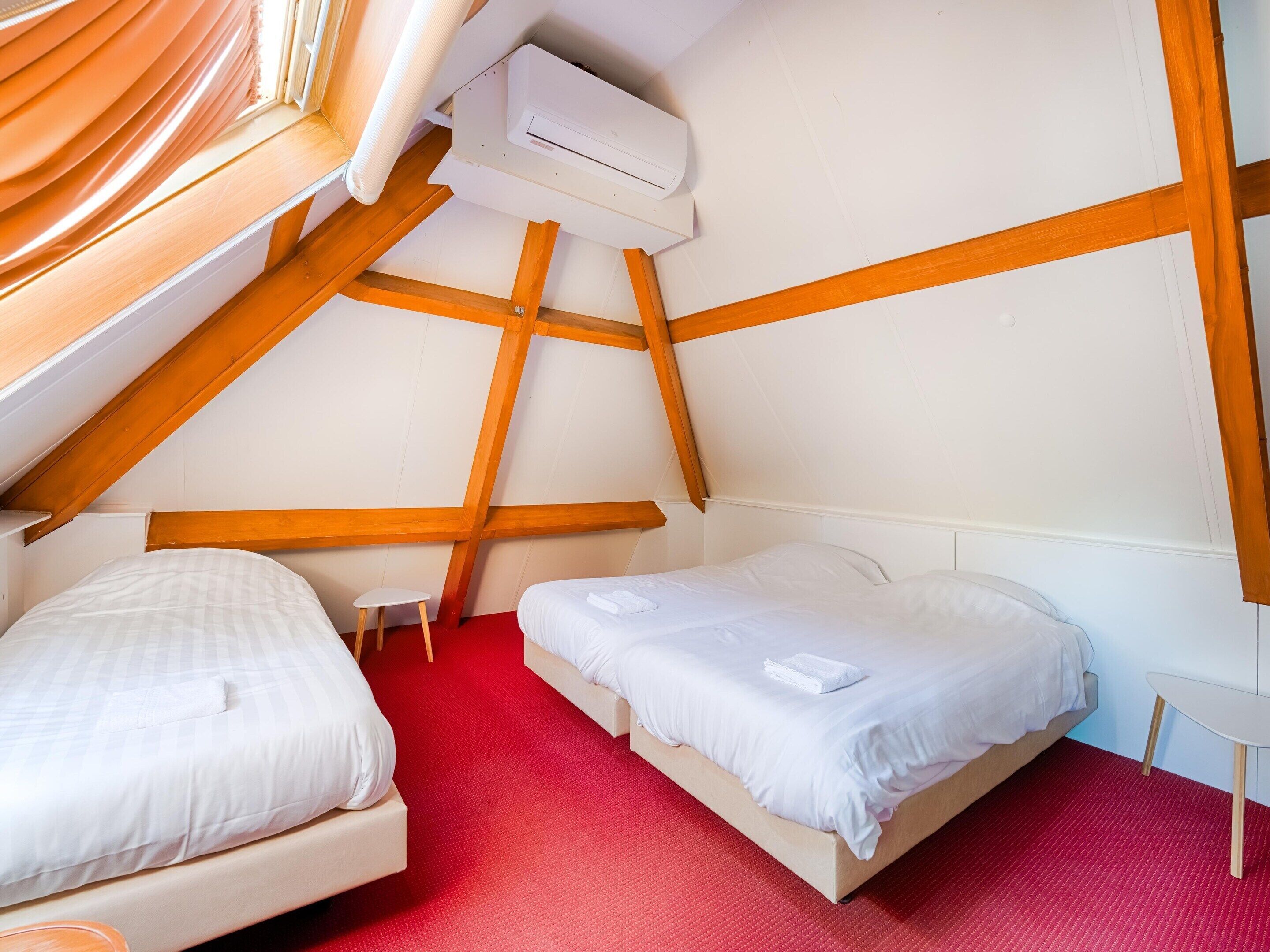 Casa | 9 quartos, com mobília individualizada, roupa de cama fornecida 