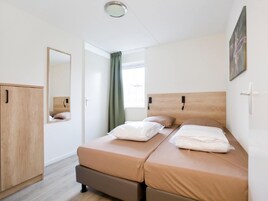 Villa | 10 quartos, com mobília individualizada, roupa de cama fornecida 