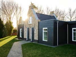 Villa | Exterior