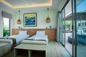 3-Bedroom Villa with Private Pool | 4 quartos, cofre no quarto, com decoração personalizada, secretária
