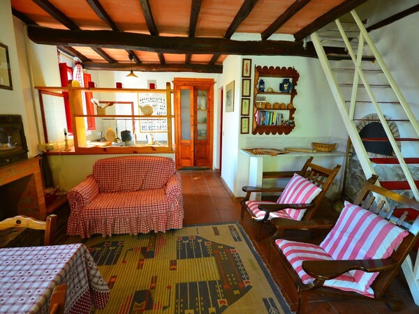 Bright Holiday Home In San Marcello With Pool Near Meadows - Toskana