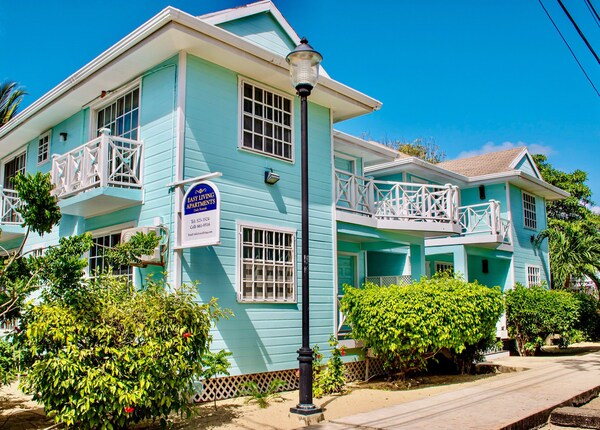 Easy Living Apartments - Placencia