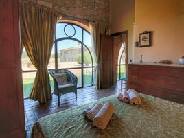 Casa de Campo | 2 quartos, com mobília individualizada 