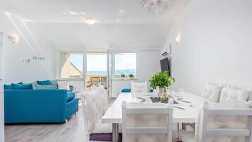 Villa | Restaurantes