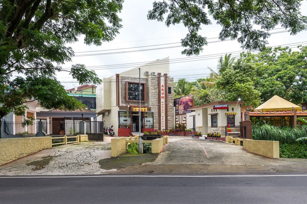 Reddoorz Near Dino Park - Batu