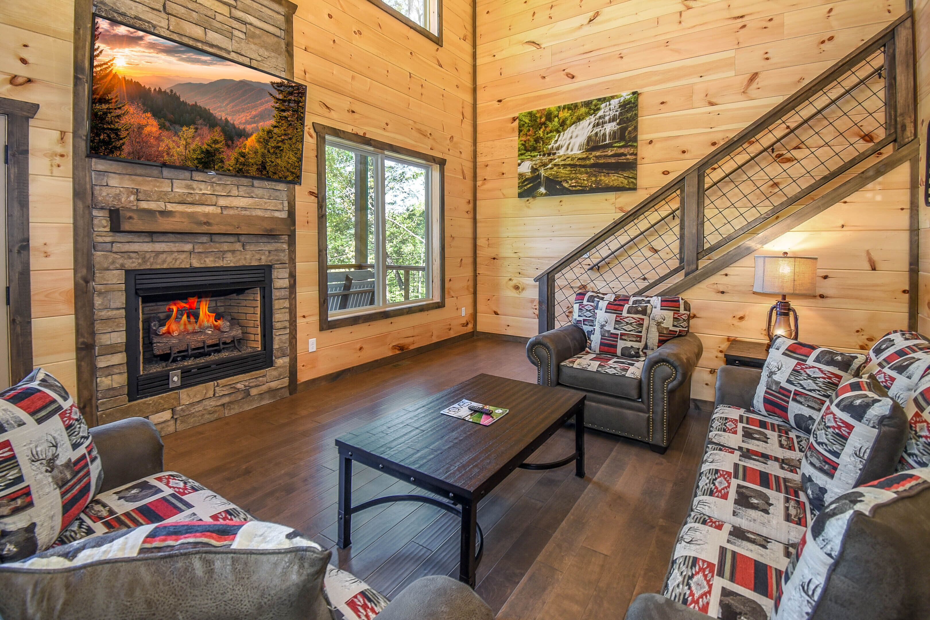 Private Swim Spa, Hot Tub, Firepit, Game Room, Theater, Views | Free Tickets - Gatlinburg, TN