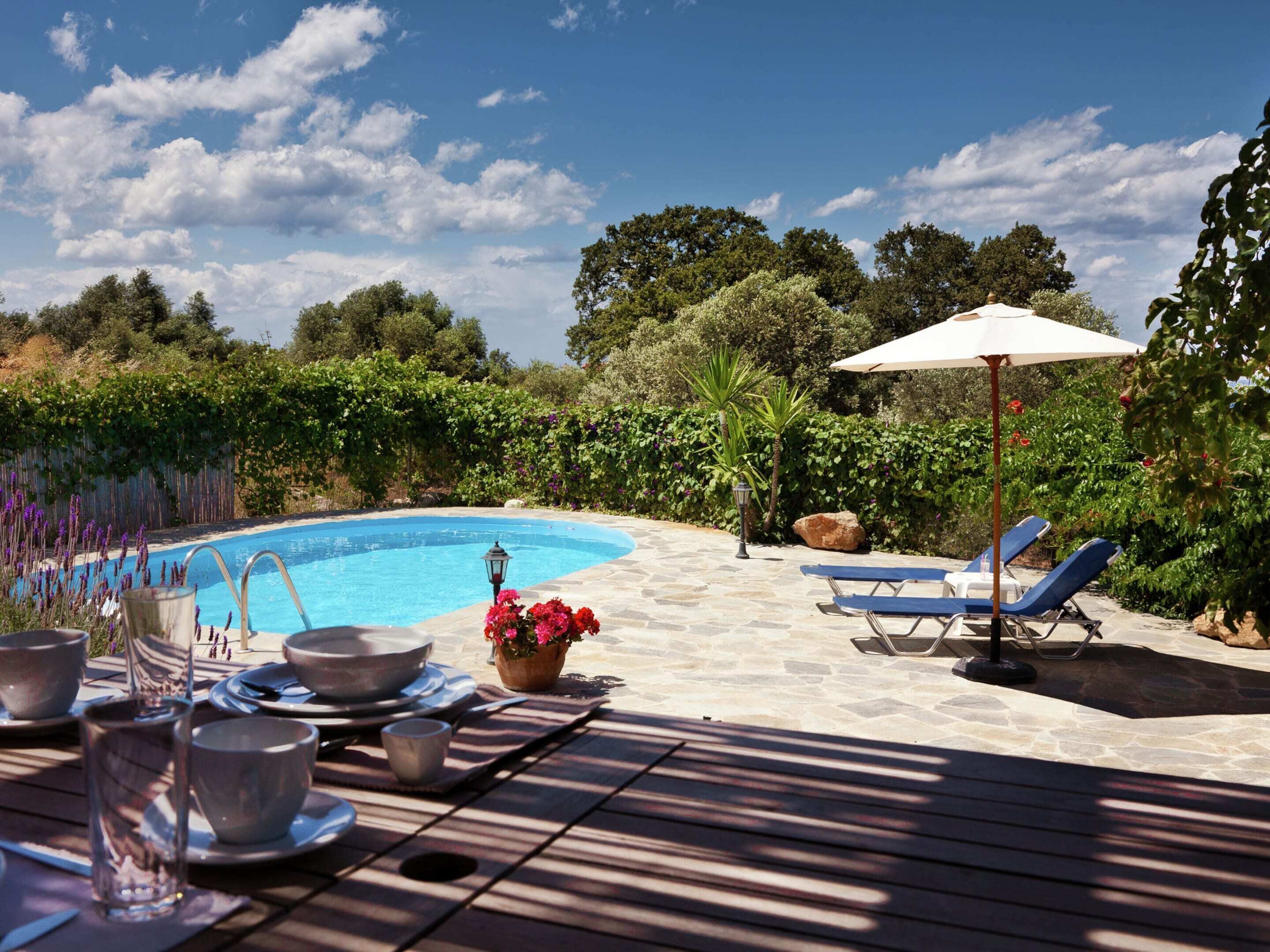 Villa | Piscina | Piscina interior, piscina exterior 