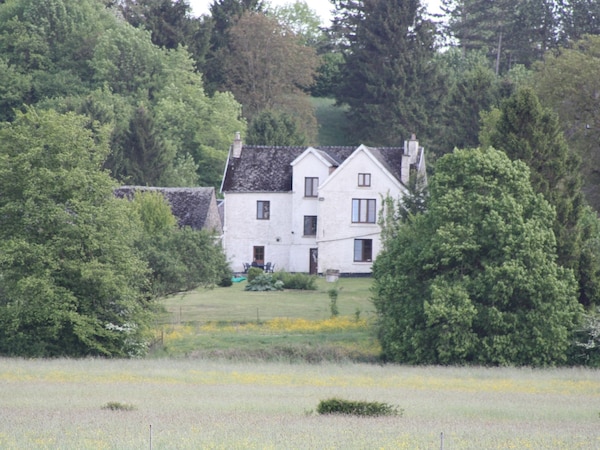 Cozy Escape In Namur Region - Philippeville