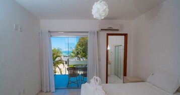 Dúplex (Lua Cheia) | Cofre no quarto, secretária, cortinas/cortinados opacos 