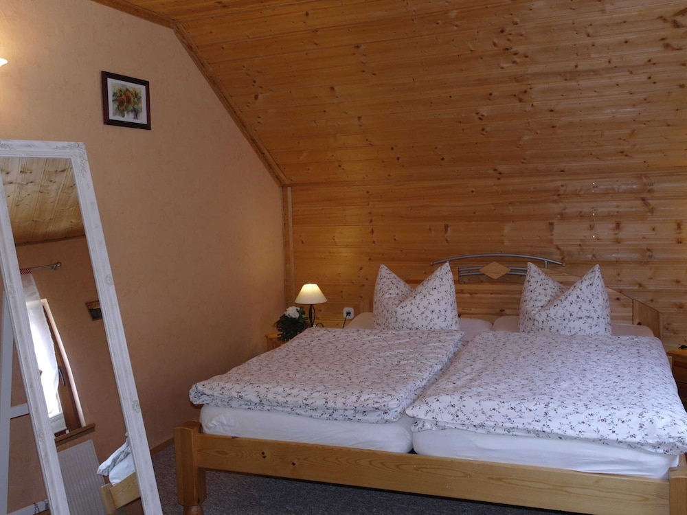 Graceful Holiday Home In Dankerode With Garden - Harz