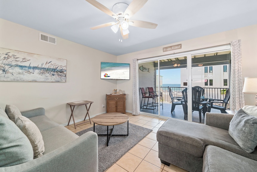 Seascape 210- Convenient Location, Fun For The Whole Family - Orange Beach, AL