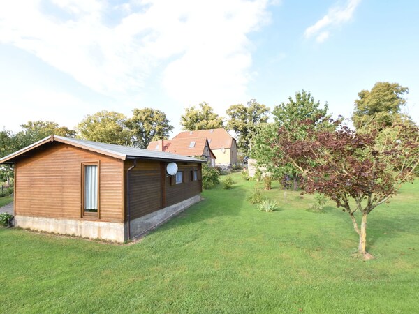 Lovely Bungalow Near Sea In Elmenhorst - Kalkhorst