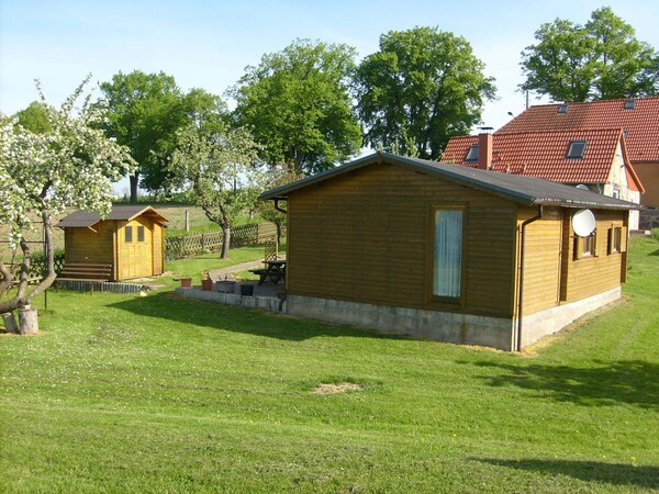 Lovely Bungalow Near Sea In Elmenhorst - Kalkhorst