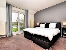 Villa | 11 quartos, com mobília individualizada, roupa de cama fornecida 