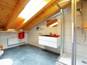 Chalé | Casa de banho | Um polibã 