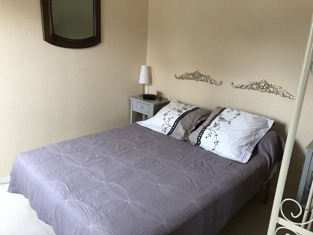Charming Studio Located 150 M From The Beach For 3 People - Côtes-d'Armor