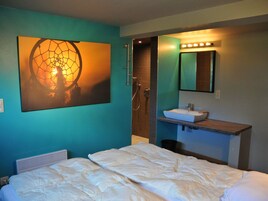 Casa | 5 quartos, com mobília individualizada 