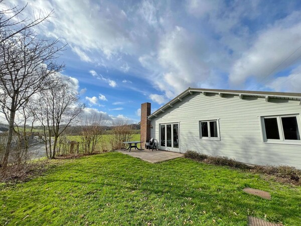 Bungalow Near The Ourthe And From The Centre Of Town - Belgique