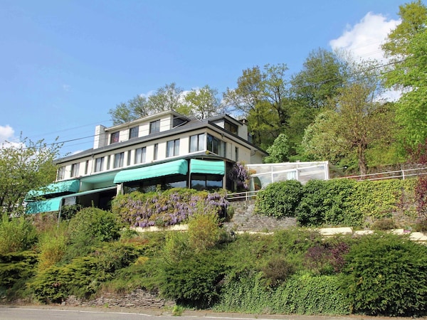 La Roche Riverside Mansion - La Roche-en-Ardenne