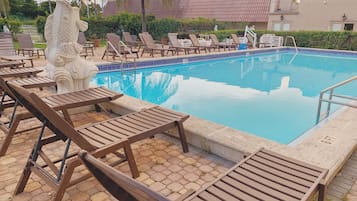 Piscina exterior