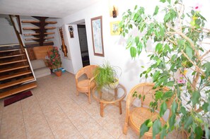 Villa | Interior