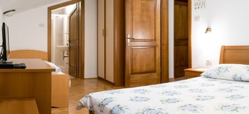 Quarto triplo | Wi-Fi de cortesia